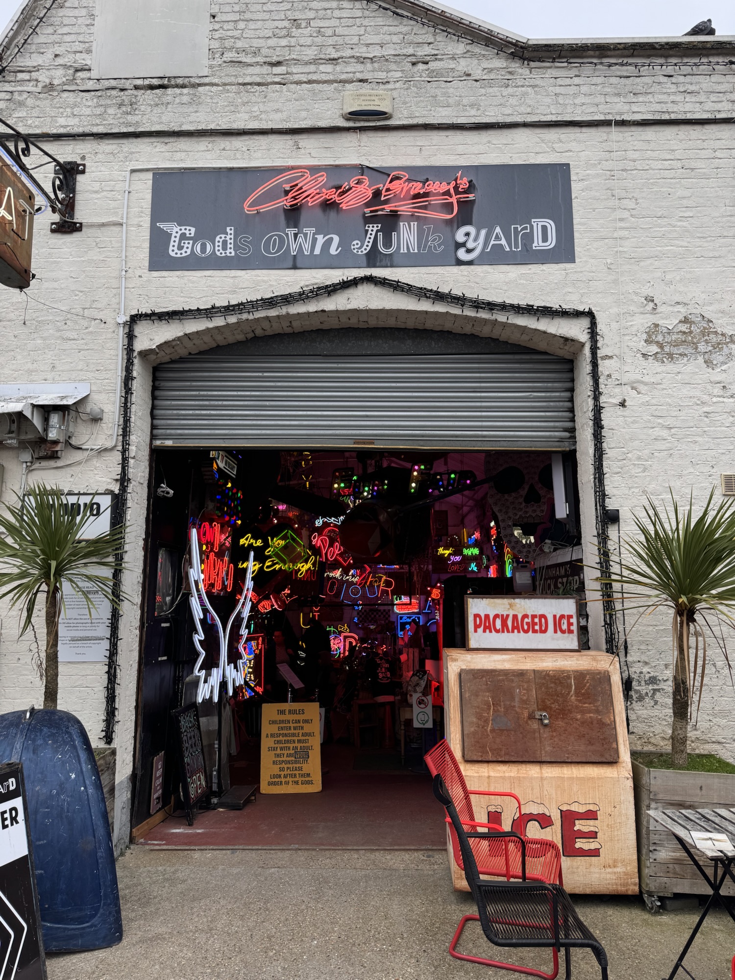 God’s Own Junkyard – Walthamstow, London – Go everywhere, Do everything